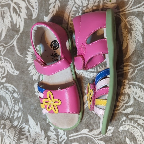 Matilda Jane | Shoes | Euc Matilda Jane Girls 1 Leather Sandals Pink ...